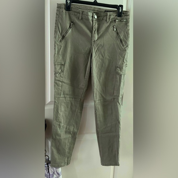Blank NYC | Jeans | Blank Nyc The Reade Crop Skinny Cargo Jeans Size 29 ...